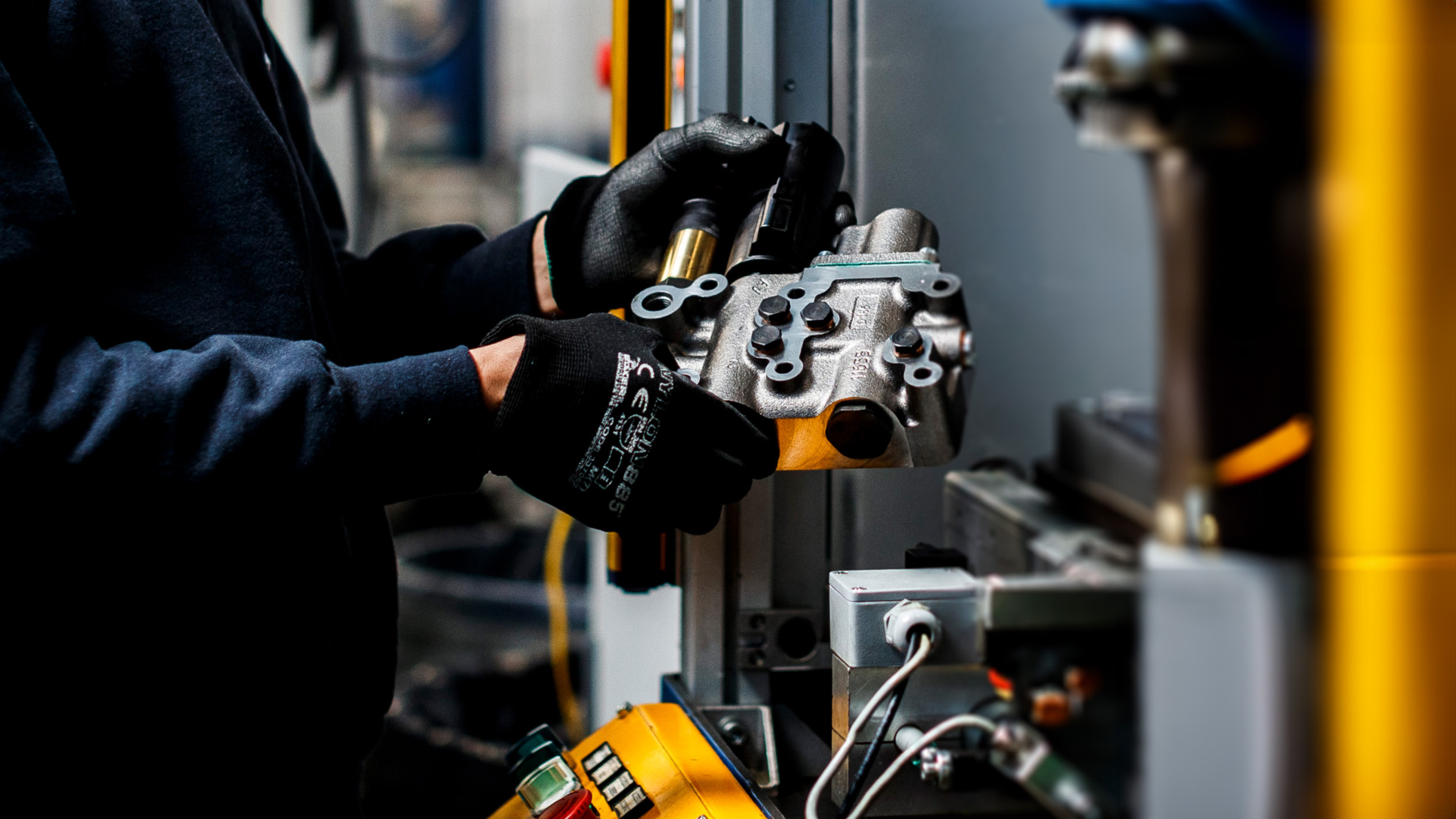 Dana Hydraulics | Fluid Power | Aron | Samhydraulick | Hydr-App | Dana ...